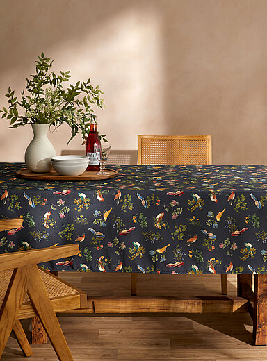 Friendly birds tablecloth | Simons Maison | Printed Tablecloths ...