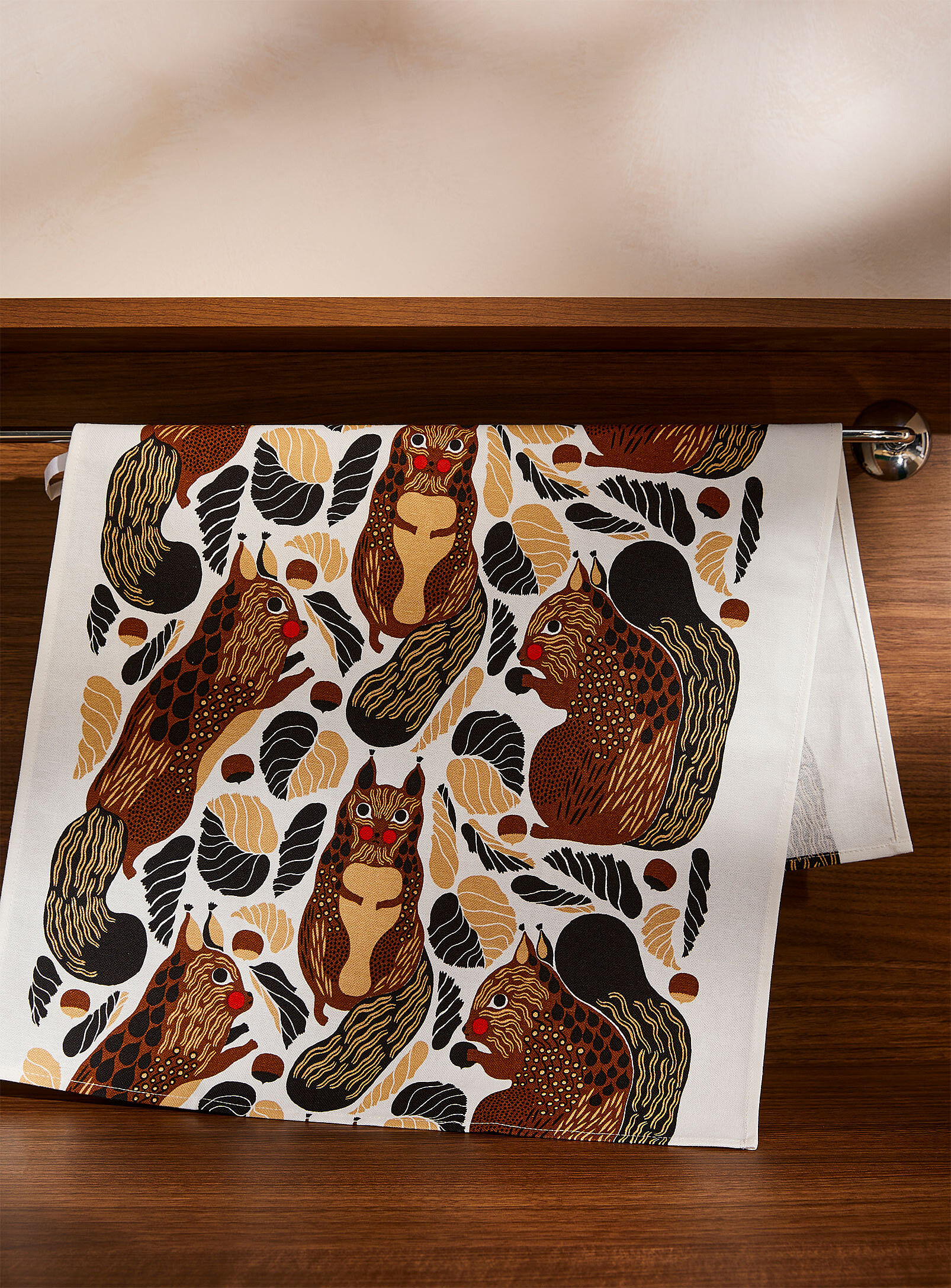 Marimekko Touch Of Linen Kurre Squirrels Tea Towel In Patterned White ...