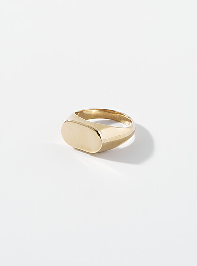Minimalist signet ring | Simons | Shop Women's Rings Online | Simons