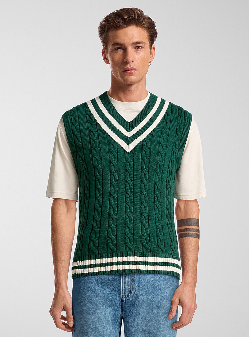 Preppy sweater vest | Le 31 | Men's Sweaters & Cardigans | Simons