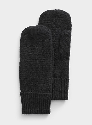 Solid ribbed-cuff mittens Recycled lambswool | Simons | Shop Women's ...