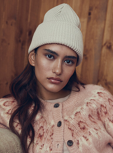 Wide-cuff ribbed cropped tuque | Simons | Women's Tuques, Berets, and ...