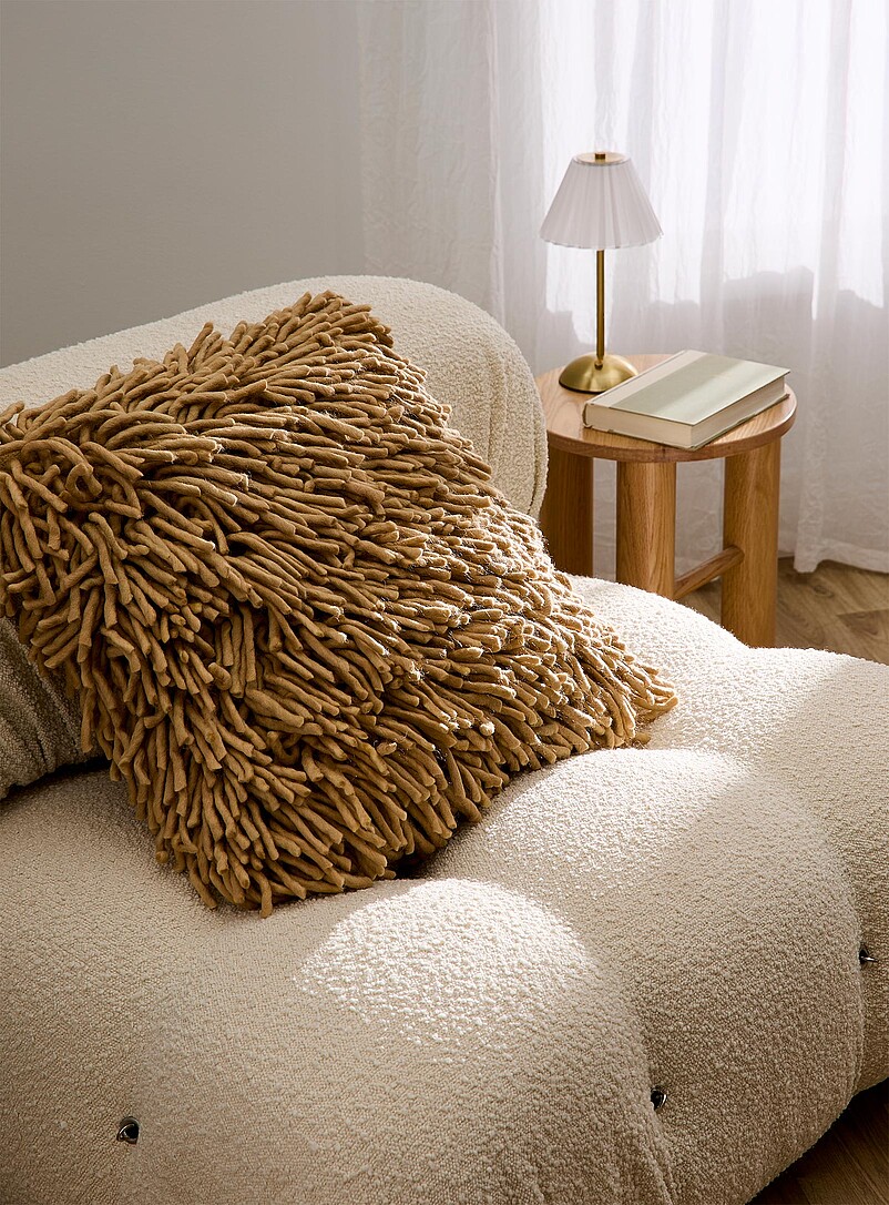 Shaggy fringes wool-blend golden yellow cushion 50 x 50 cm | HKLIVING ...