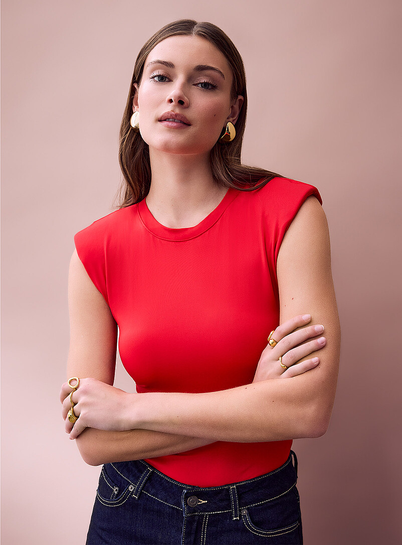Festive Outfits for Women | Simons Canada