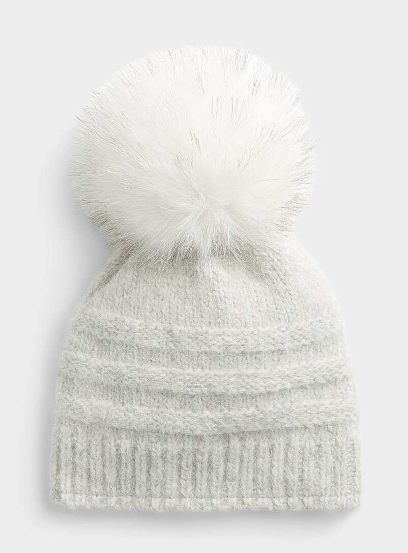 Women's Tuques, Berets, and Winter Hats | Simons Canada