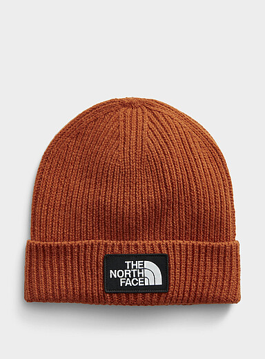 La tuque tricot côtelé logo | The North Face | Tuques, Bérets et ...