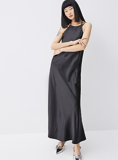 Satiny open-back maxi dress | Twik | Long Dresses & Maxi Dresses For ...