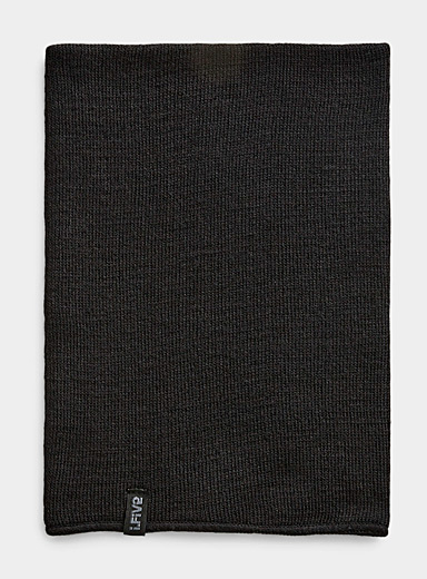 Monochrome knit tube scarf | I.FIV5 | Tuques & other | Simons