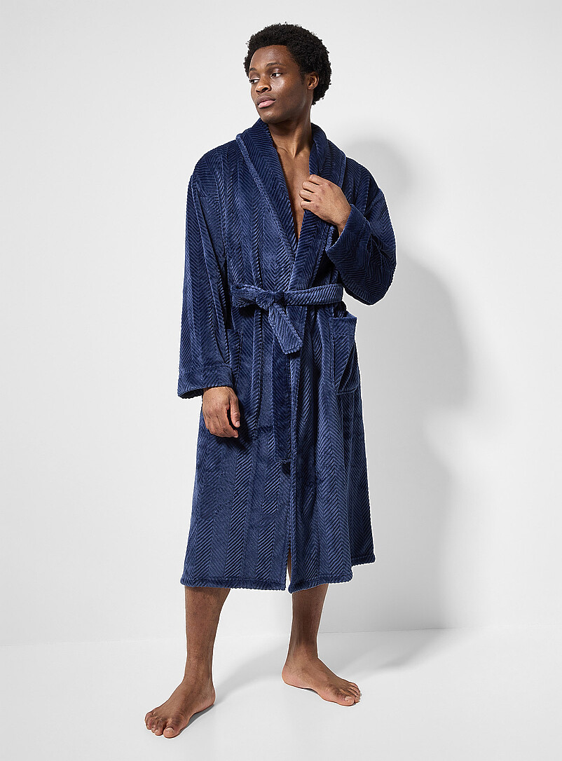 Robes & Bathrobes for Men | Simons Canada