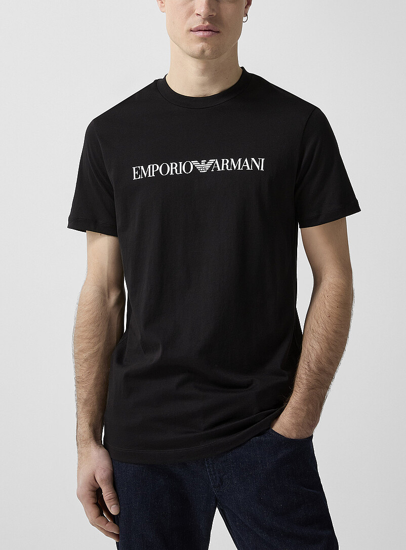 Le t-shirt signature accent | Emporio Armani | Magasinez les Tee-shirts ...