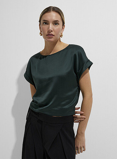 Cuffed sleeves boxy satiny blouse | Icône | Women's Blouses | Simons
