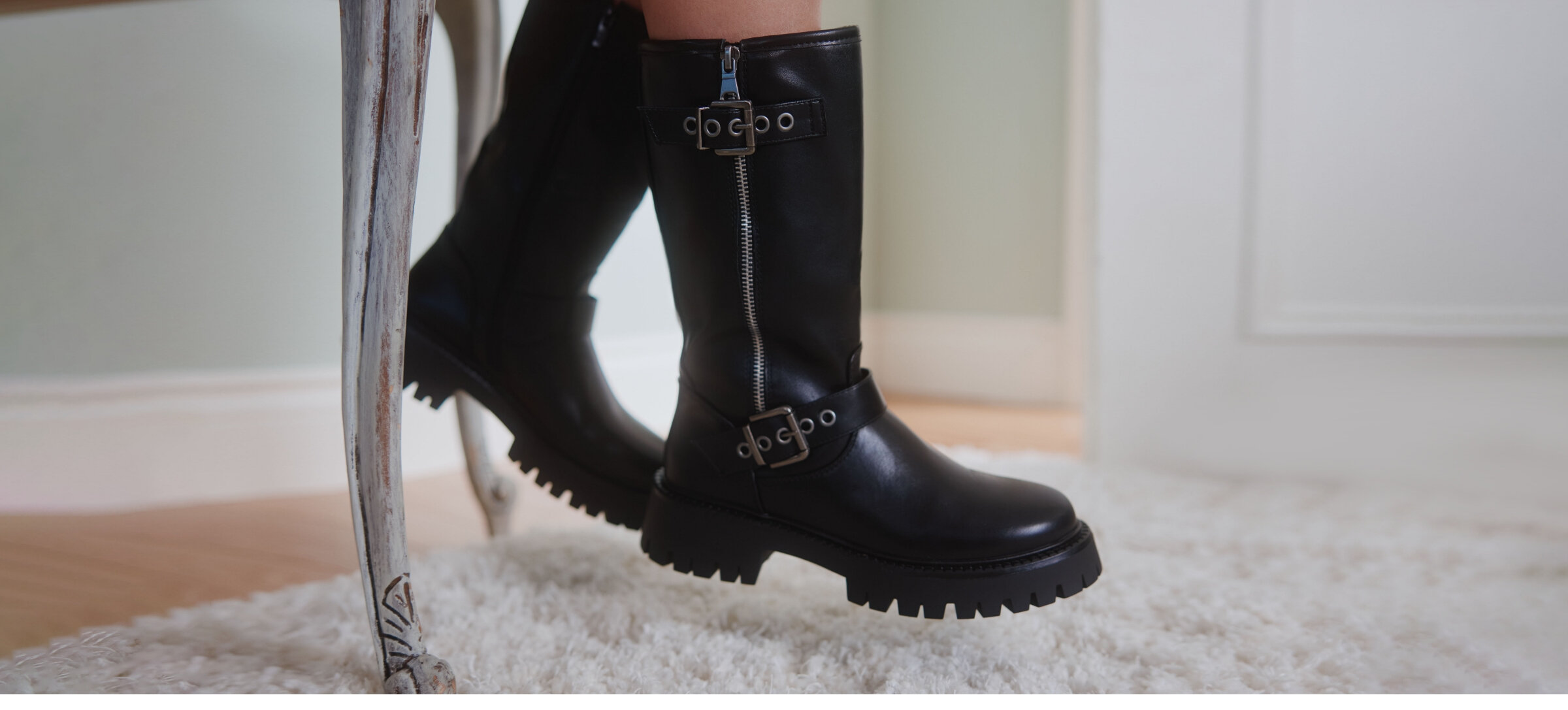 Women's Boots | Simons Canada